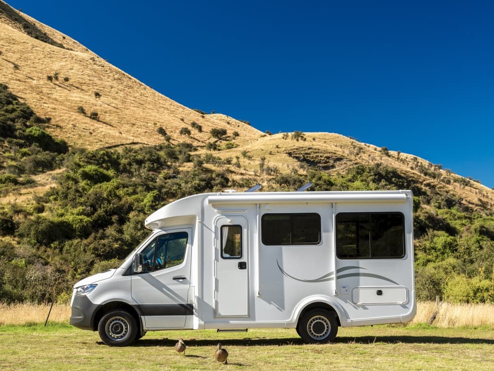 Imoova.com: Relocate a 4 Berth Motorhome from Christchurch to Auckland